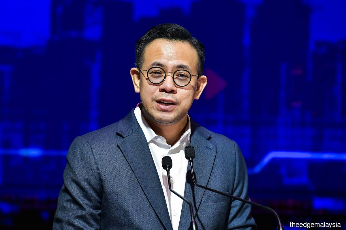 620,000 Malaysian jobs across 10 sectors at high risk of displacement by advancement of AI ...